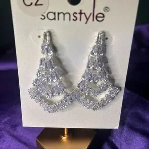 Samstyle | Jewelry | Crystal Chandelier Drop Earrings Cz Bridal ...